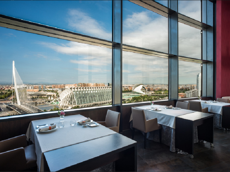 VERTICAL RESTAURANTE | Alto Turismo